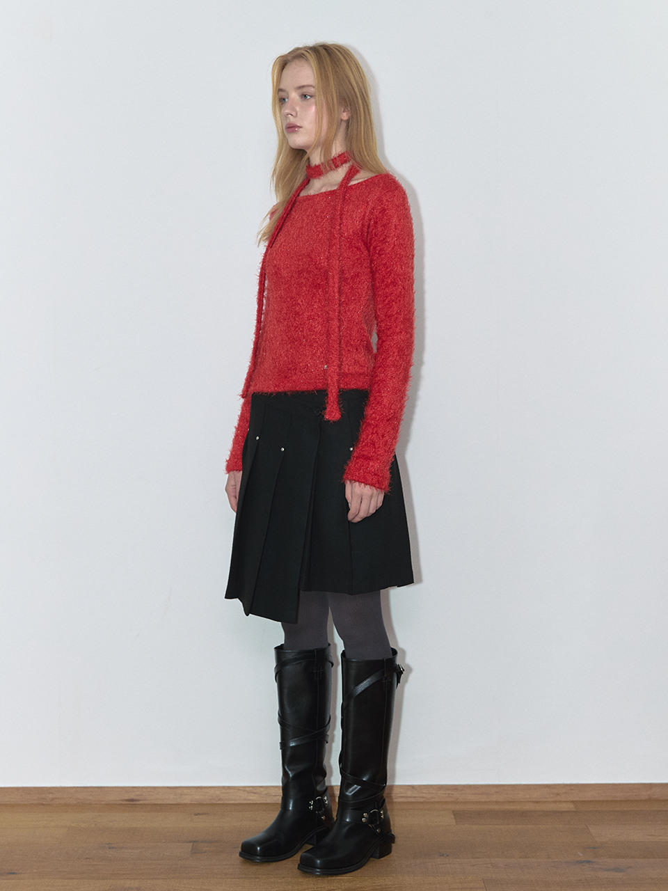 STRING HOLE BLING T (RED) - 감도 깊은 취향 셀렉트샵 29CM