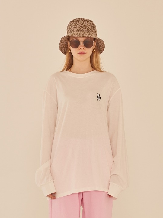 13M LOGO ROUND T-SHIRT (WHITE) - 하고(HAGO)