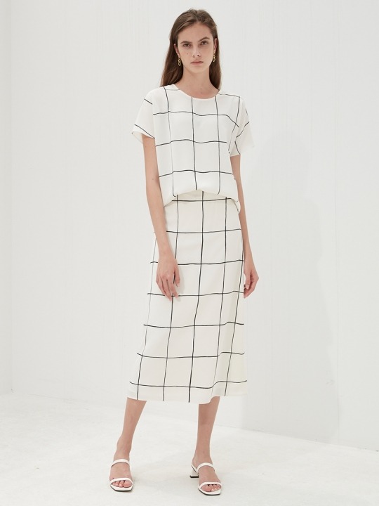 [시즌단독] Square Pattern Skirt - HAGO(하고)