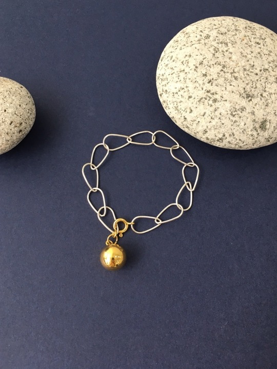 OVAL SILVER BALL BANGLE - HAGO(하고)
