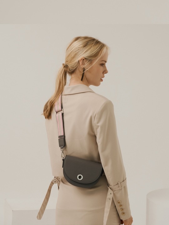 BELLO MINI CROSSBODY BAG_GREY - HAGO(하고)