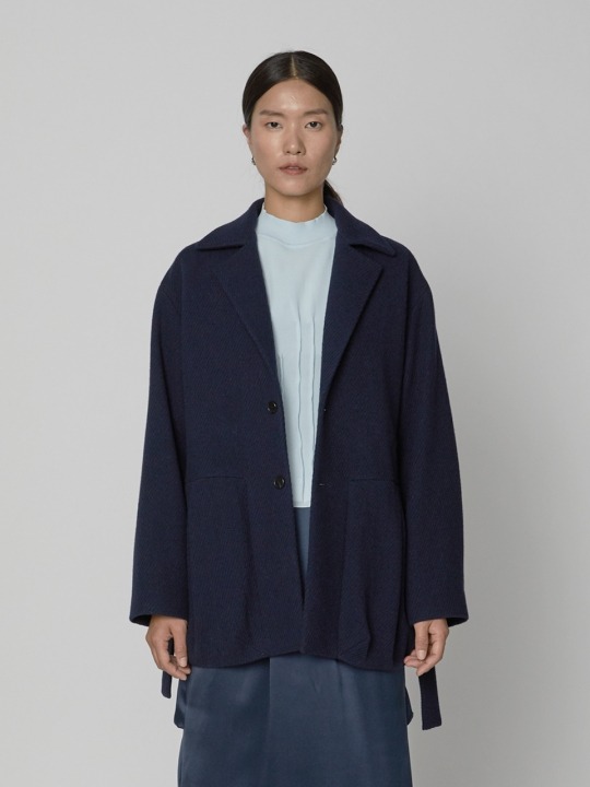 NAVY BELTED TWILL WOOL SHORT COAT - HAGO(하고)