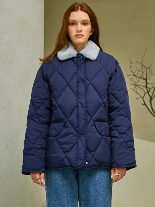 Dana Quilted Short Padding Jacket_Navy - HAGO(하고)