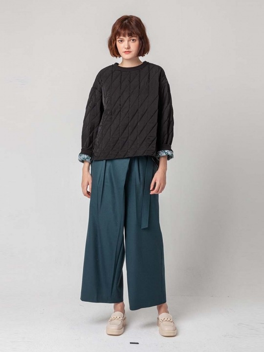 Quilting back slit t-shirt_BLACK - HAGO(하고)
