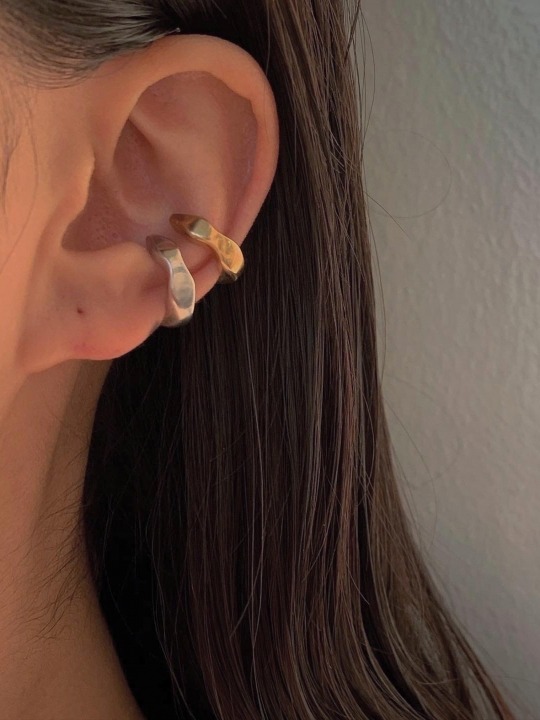 Rippling Earcuff (single piece) - HAGO(하고)