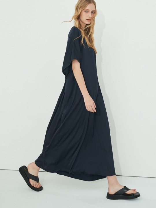 BOXY WAIST LINE DRESS_NAVY - 하고