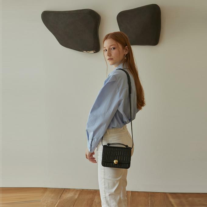 Boli mini satchel bag-croco black - 하고(HAGO)