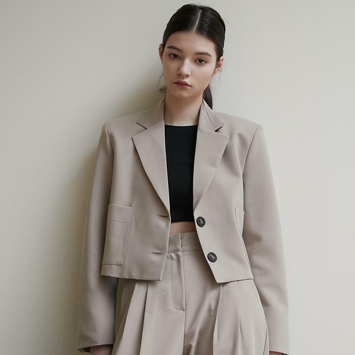 TAILORED COLLAR CROP JACKET BASIC BEIGE - HAGO(하고)