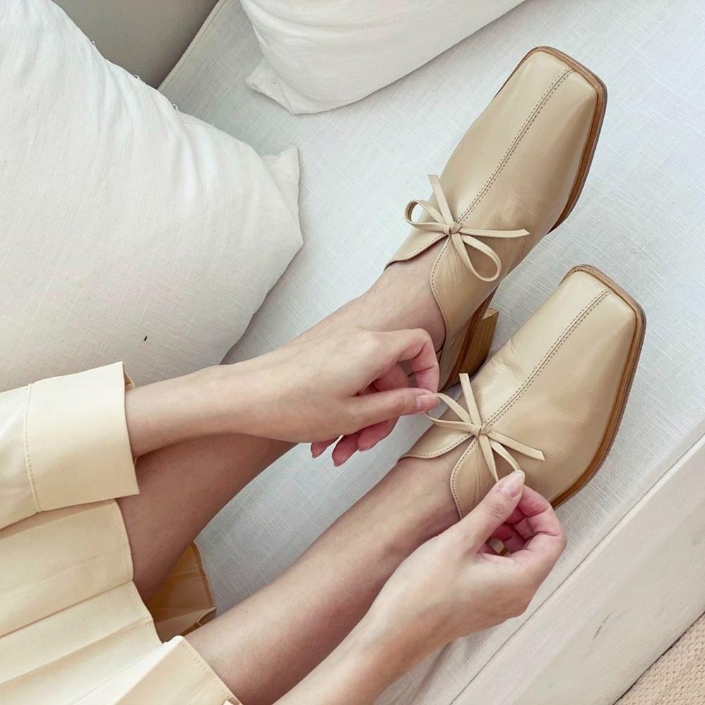 Baguette ribbon loafer beige - HAGO(하고)