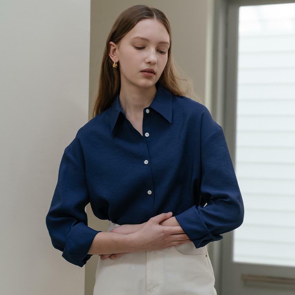 Modal wide collar shirt in Blue - 하고
