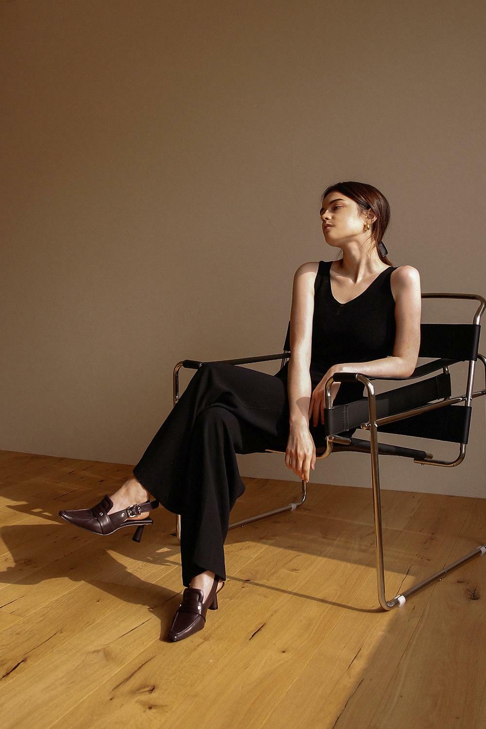 [리퍼브]Ann buckle sling back / black - HAGO(하고)