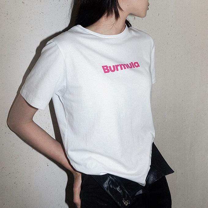 BASIC LOGO T-SHIRT (WHITE/PINK) - 하고(HAGO)