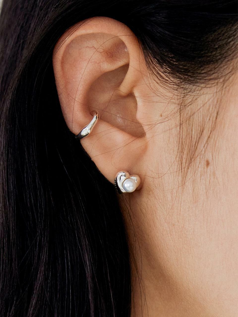 HEART PEARL EARRING - HAGO(하고)