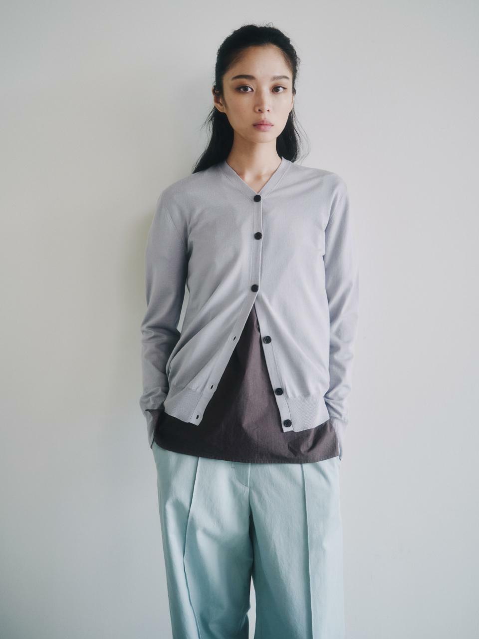 LIGHT GREY SIGNATURE WOOL-SPANDEX CARDIGAN - HAGO(하고)