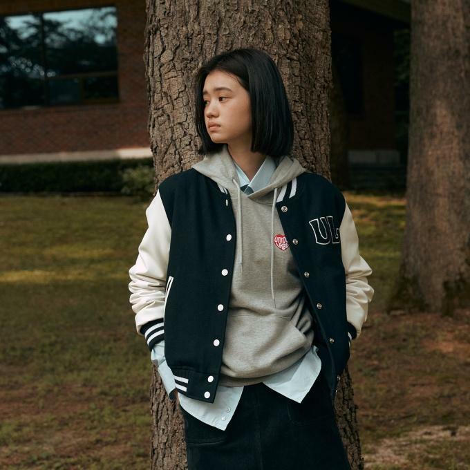 UL HEART LOGO HOODIE_GRAY [U2F0X40396] - 하고