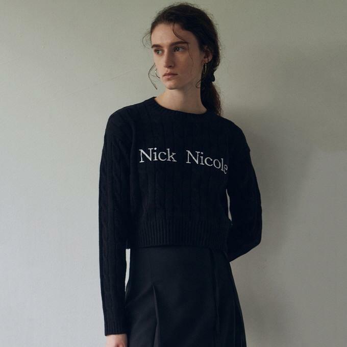 NICOLE CABLE CROP KNIT_BLACK - 하고