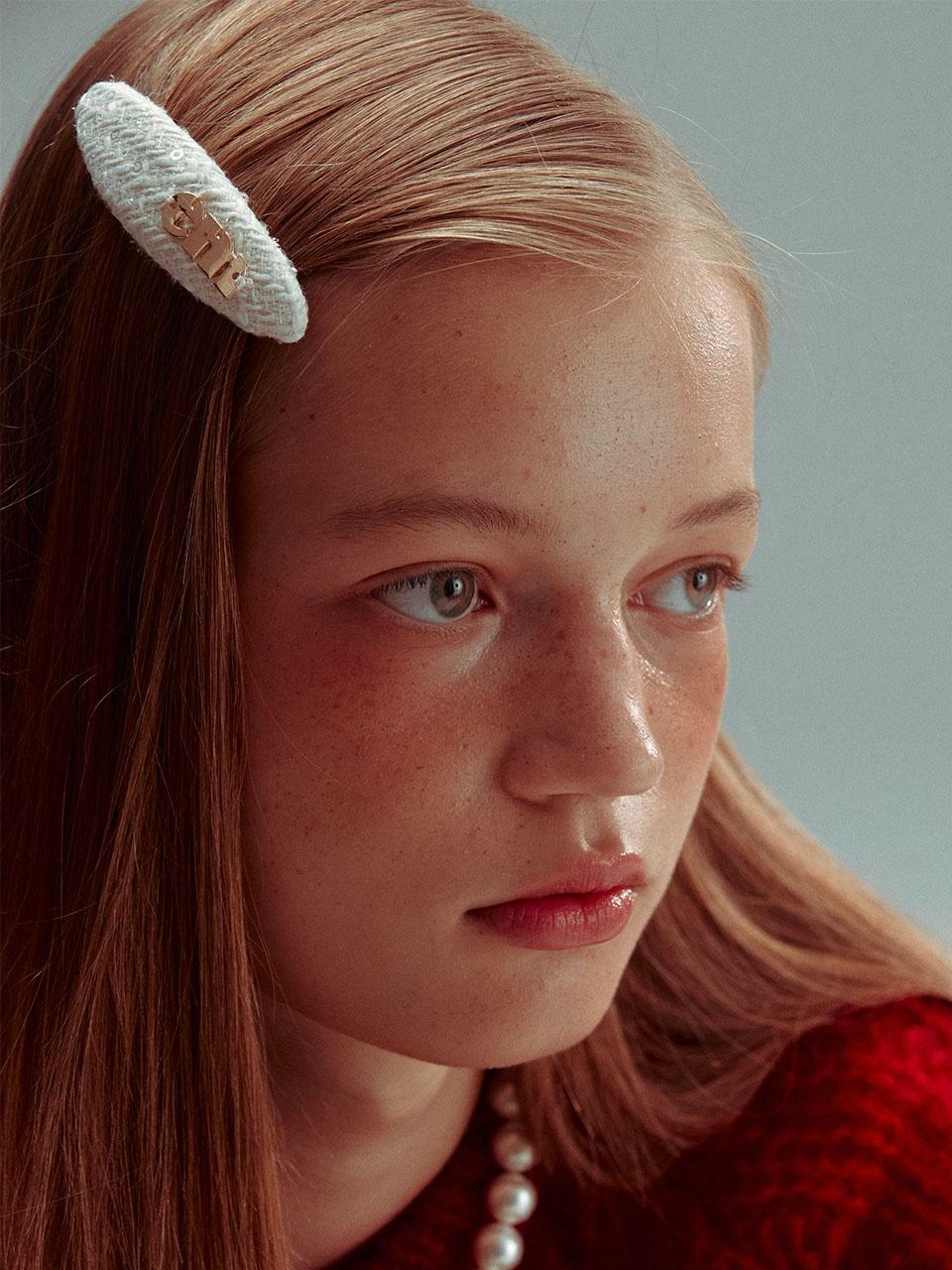 Ivory Oval Simple Tweed Hair Pin - HAGO(하고)