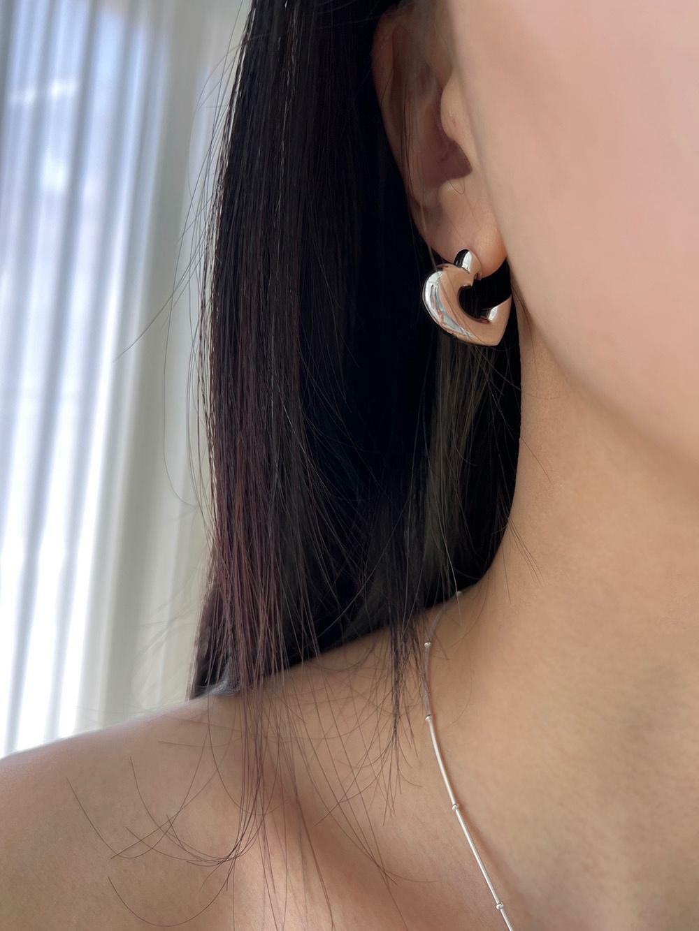 [925silver] Cutting heart earring - HAGO(하고)