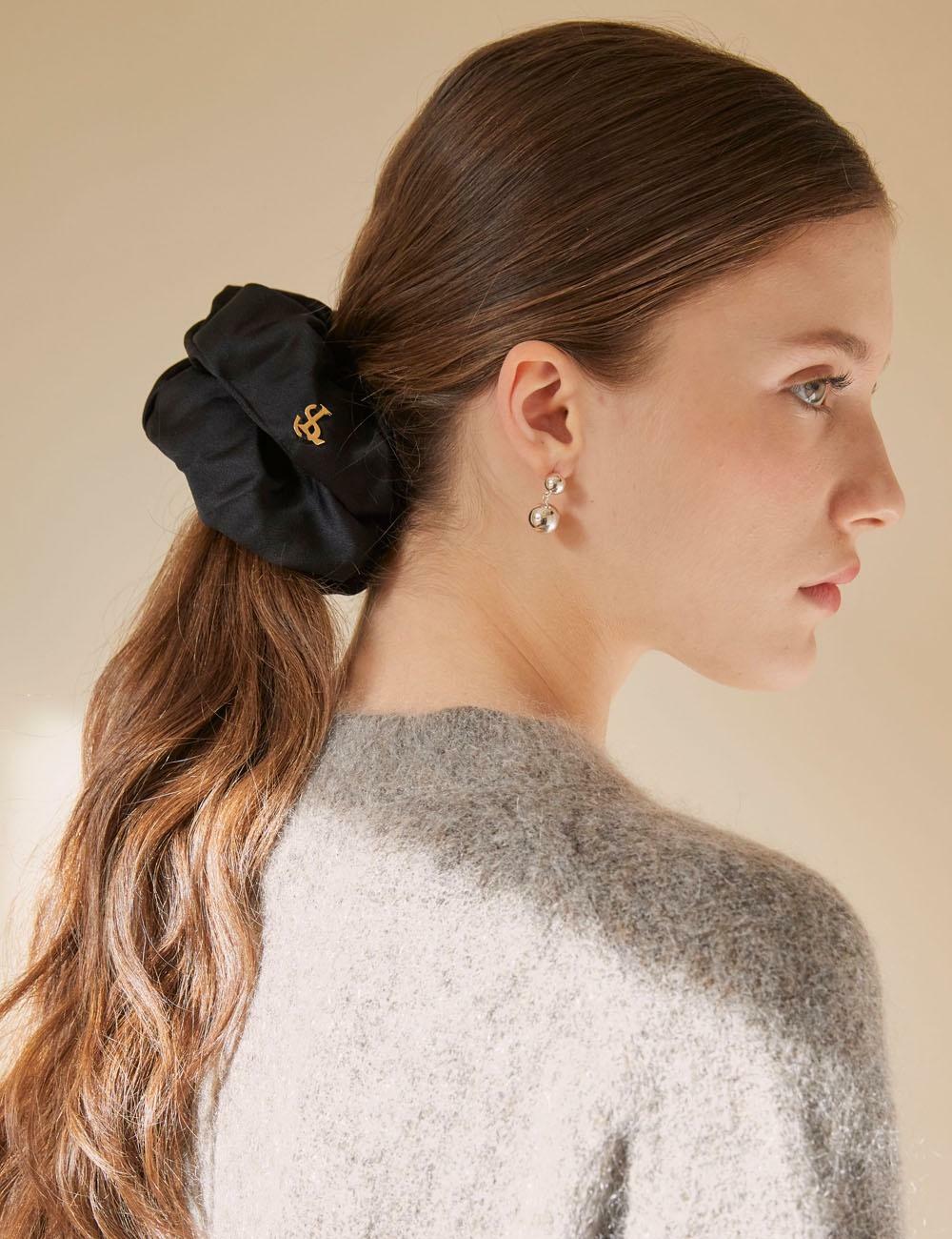 Mona Satin Logo Hair Scrunchie - HAGO(하고)
