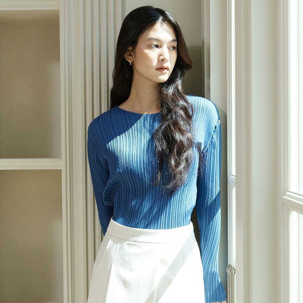 [WOMEN] 22FW U-NECK SOFT PLISSE TOP (BLUE) - 하고(HAGO)