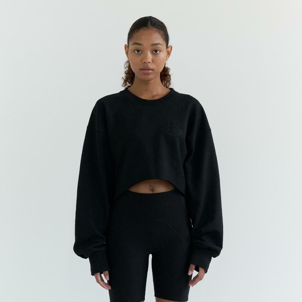 b Logo cropped sweatshirt (Black) - HAGO(하고)