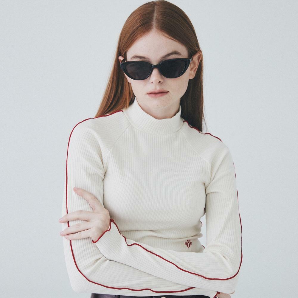 Color Line Half Neck T-Shirt [Ivory] - HAGO(하고)