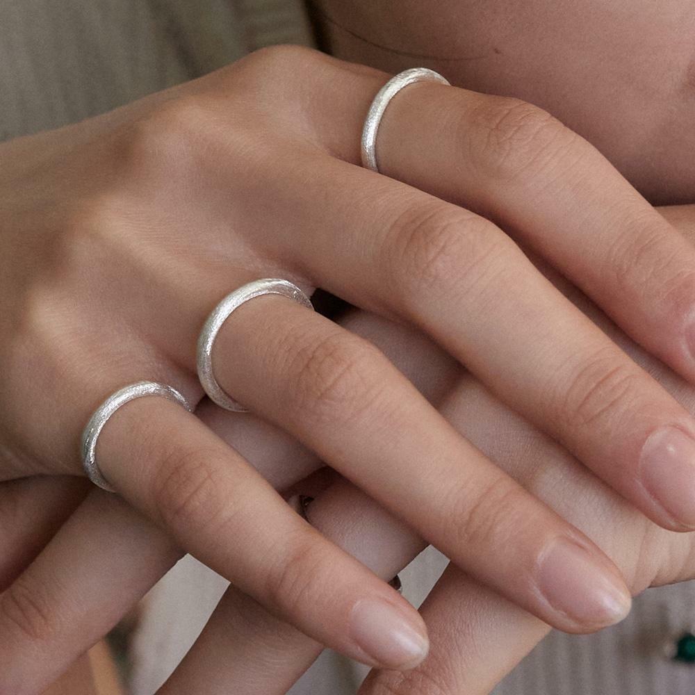 shiny texture ring - 하고(HAGO)