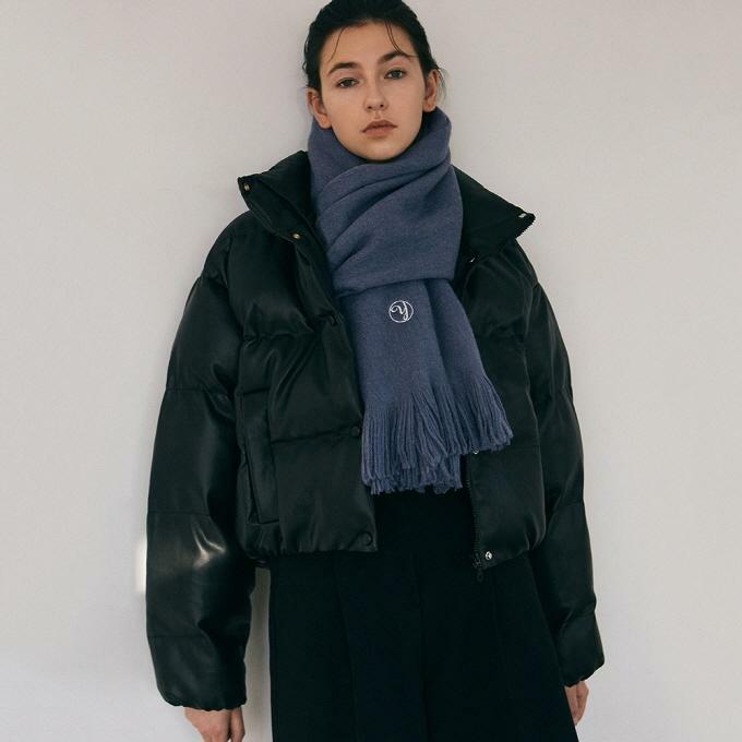 HIGH NECK LEATHER SHORT PADDING_BLACK - HAGO(하고)