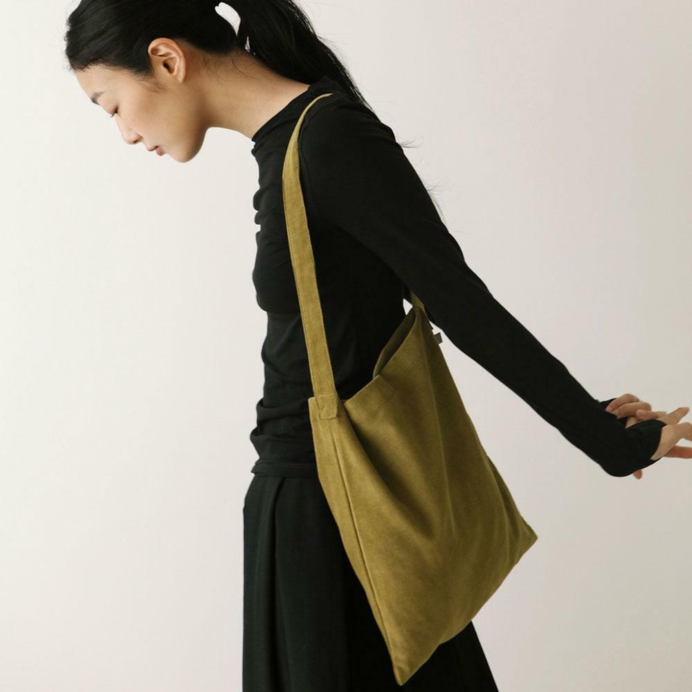 Hug Bag (Olive) - 하고(HAGO)