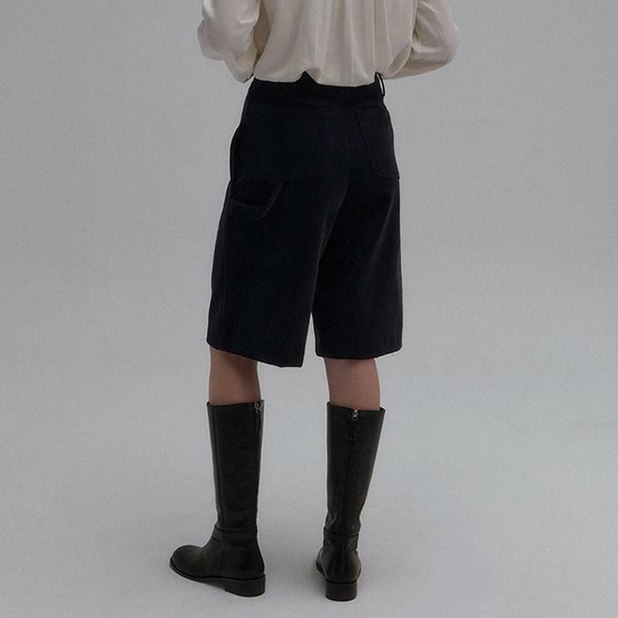 Corduroy Bermuda Pants - HAGO(하고)