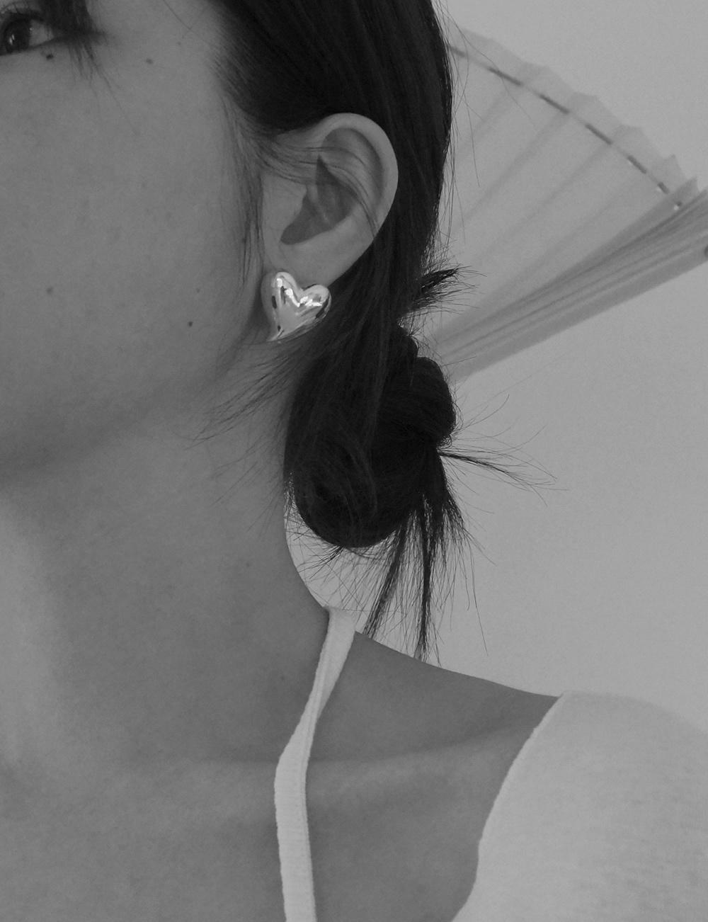 LOVE YA EARRINGS - HAGO(하고)