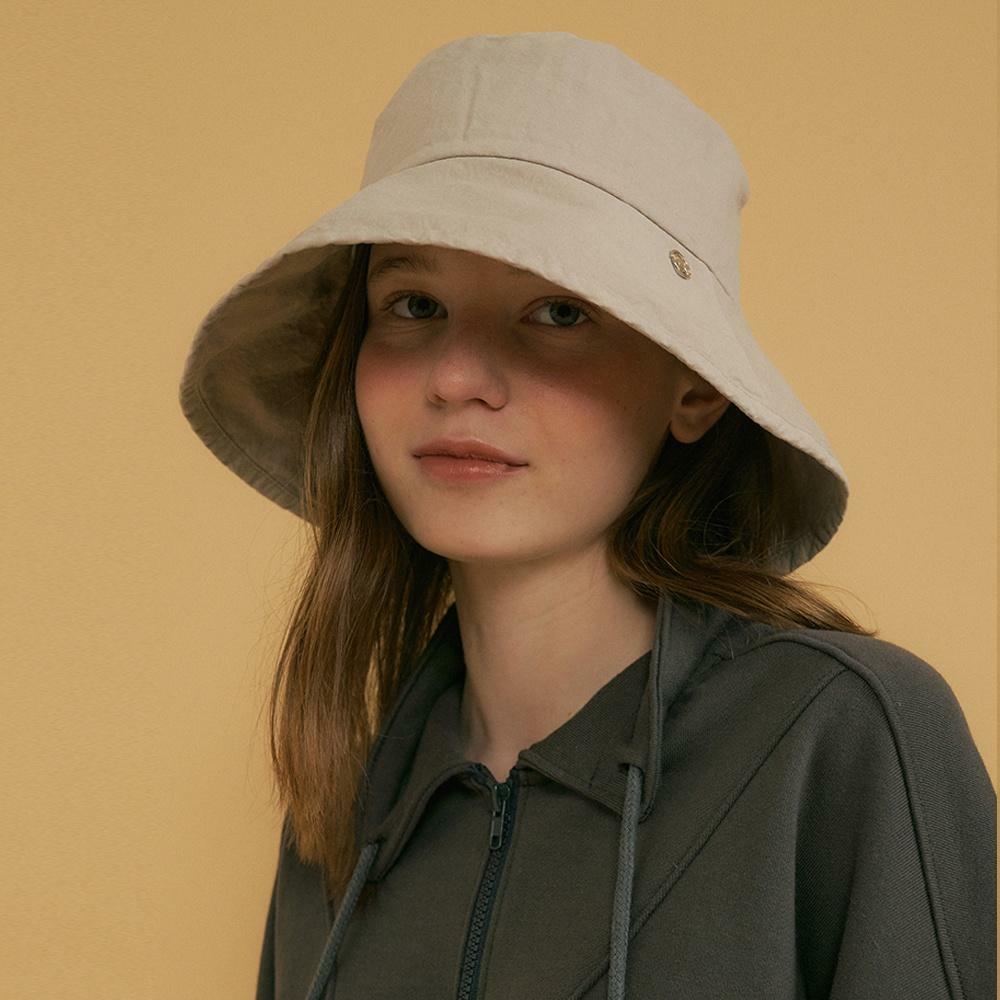 POD LOGO COTTON BUCKET HAT BEIGE - HAGO(하고)