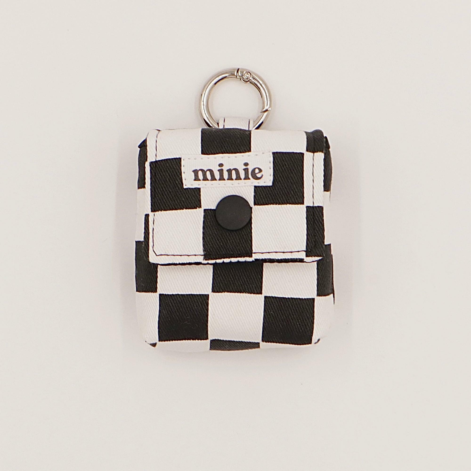 earphone pouch (Chess) - Black - HAGO(하고)