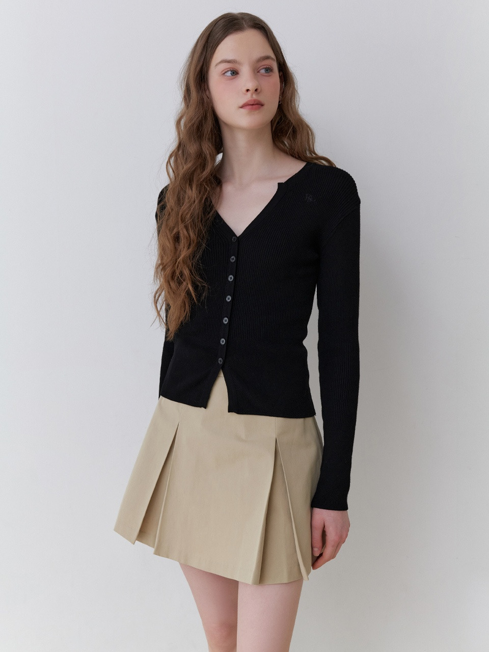 Deep v logo cardigan (black) - 하고(HAGO)