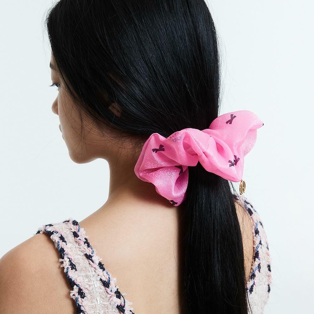 Metal charm designer scrunchie / Pink - HAGO(하고)