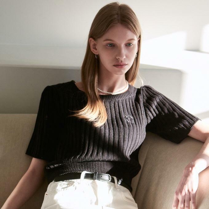 CROPPED SQUARE NECK KNIT_BLACK - HAGO(하고)