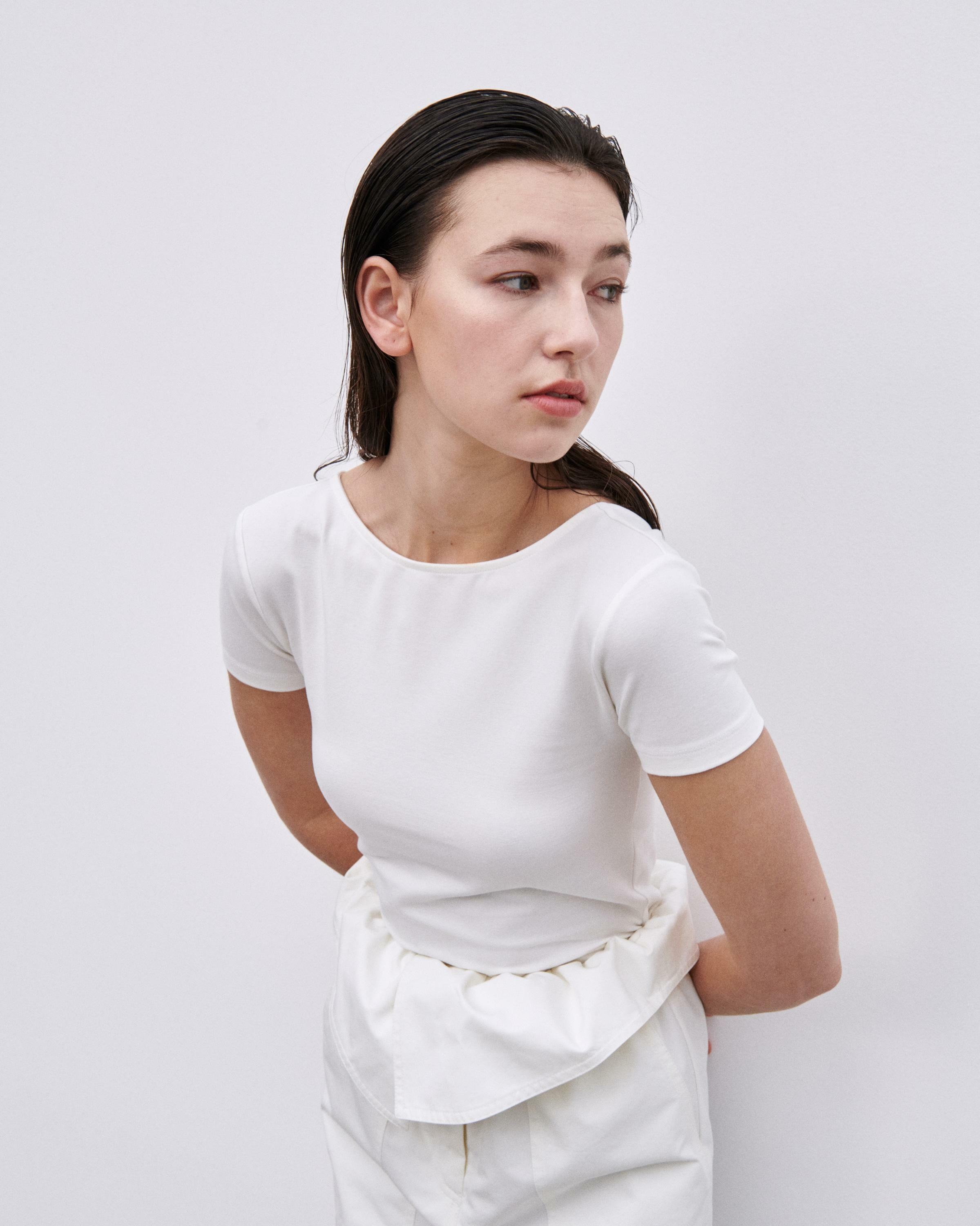 SCOOP BACK NECK T-SHIRTS (WHITE) - HAGO(하고)