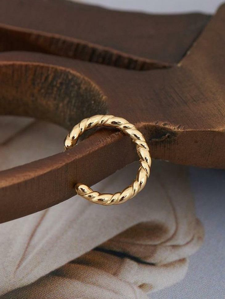 [4월4일출고]로프 디테일 미니멀 925 실버 이어커프 E036-06G - HAGO(하고)