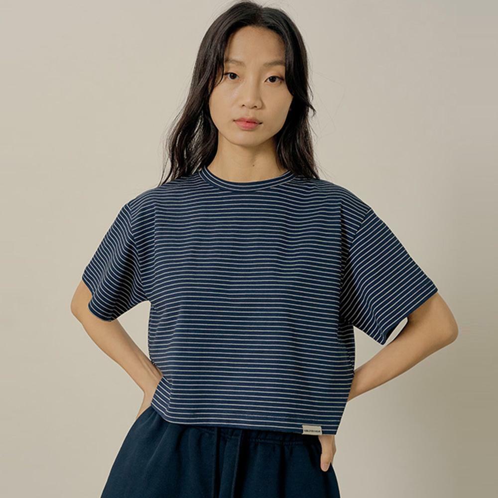 Crop stripe t-shirt_navy - HAGO(하고)