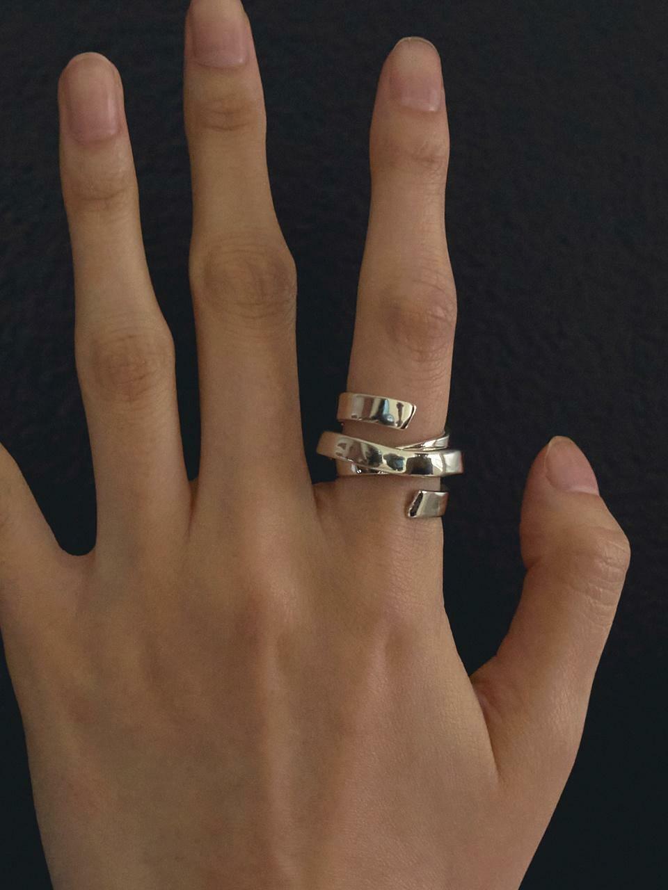 twisted stem ring - HAGO(하고)