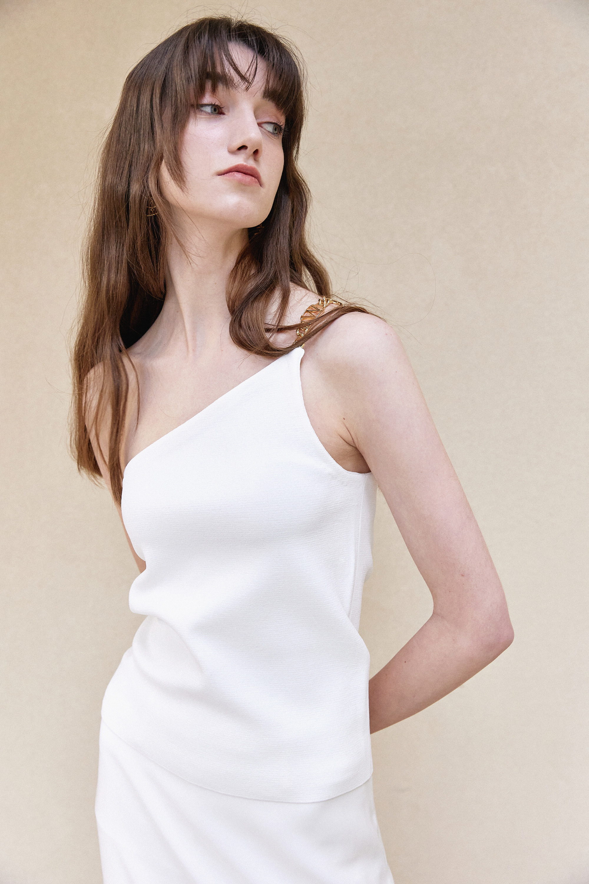 Gold Chain One Shoulder Top Ivory - 하고