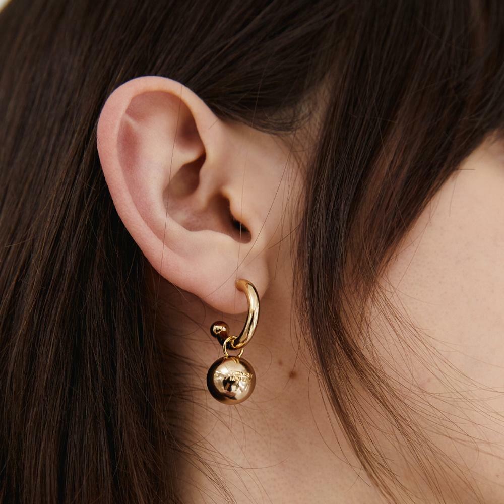 solid hoop earring - gold - 하고(HAGO)