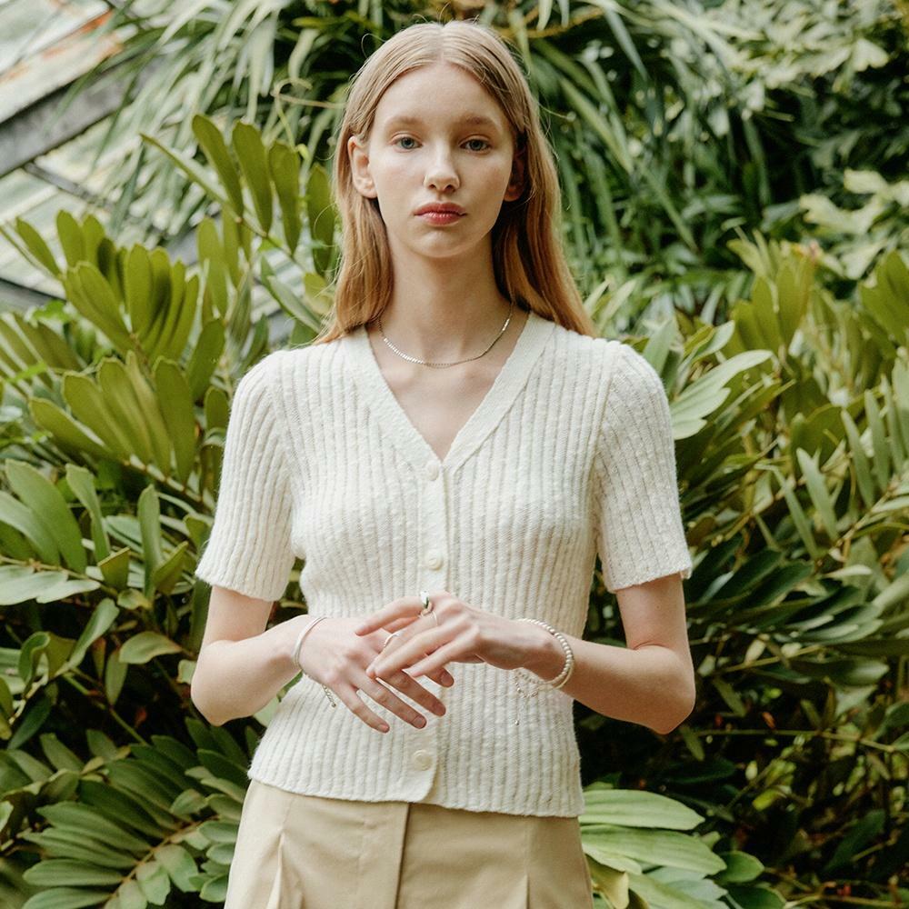 IVORY RAY LINEN KNIT CARDIGAN - 하고(HAGO)