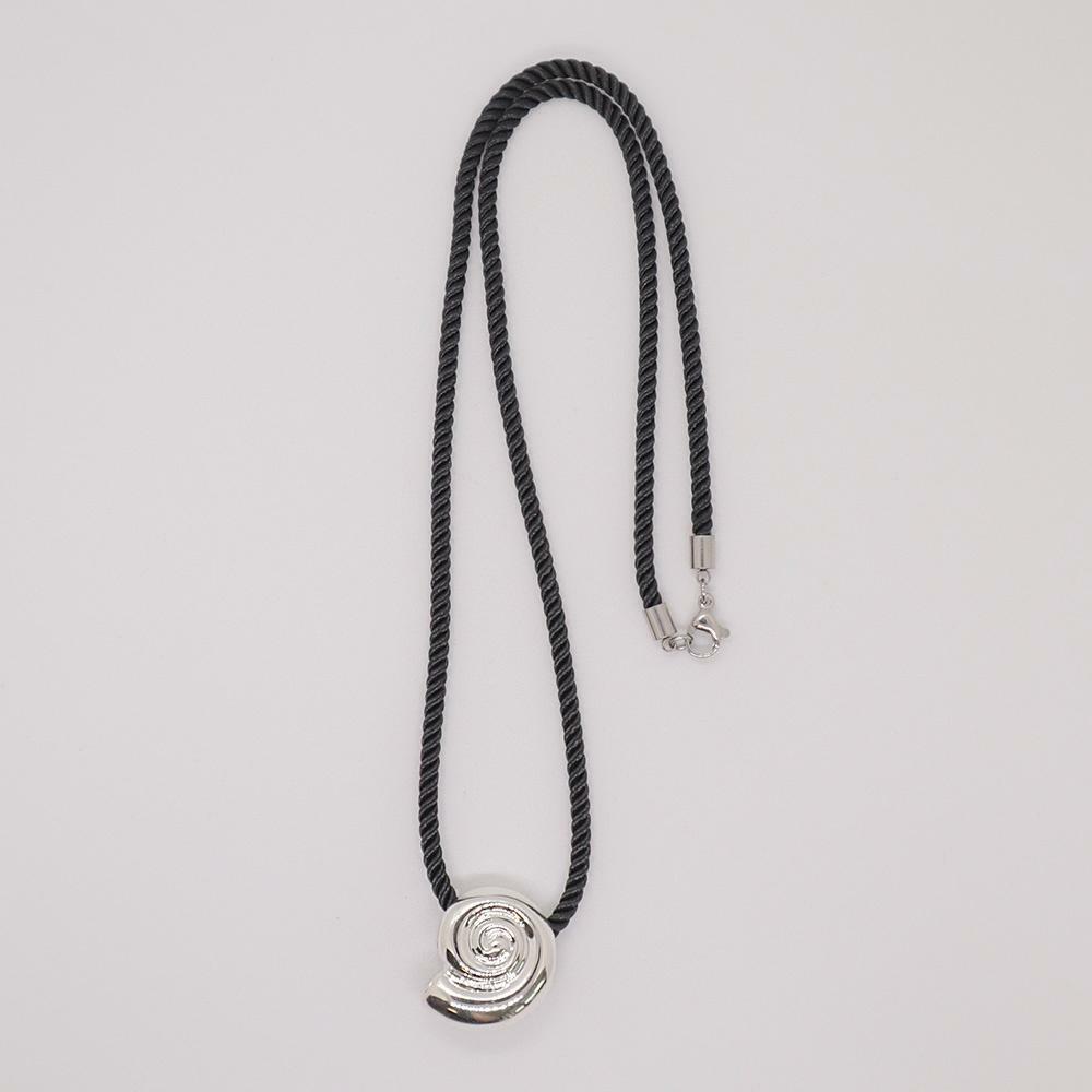 Oceanic Shell String Necklace_Black - 하고(HAGO)