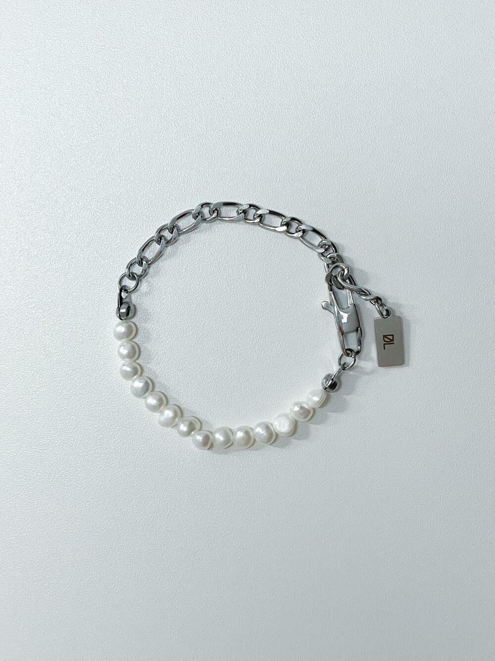 Pearl n chain bracelet - HAGO(하고)