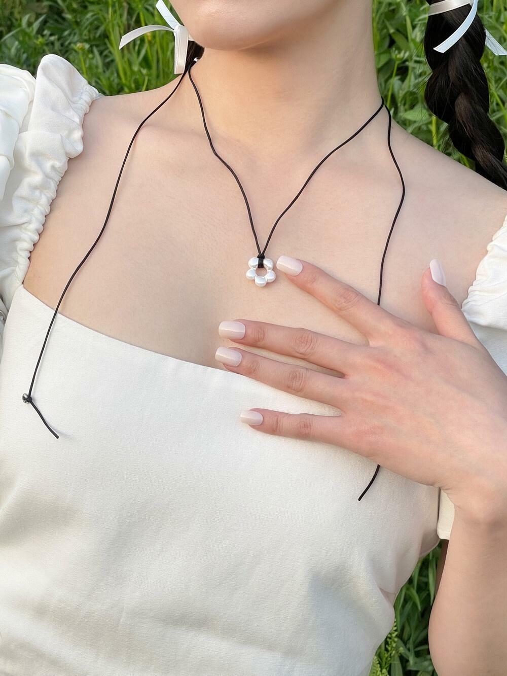 Pearl flower string necklace - HAGO(하고)