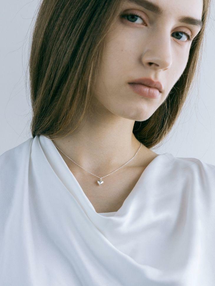 Heart Pendant Necklace - Silver - HAGO(하고)