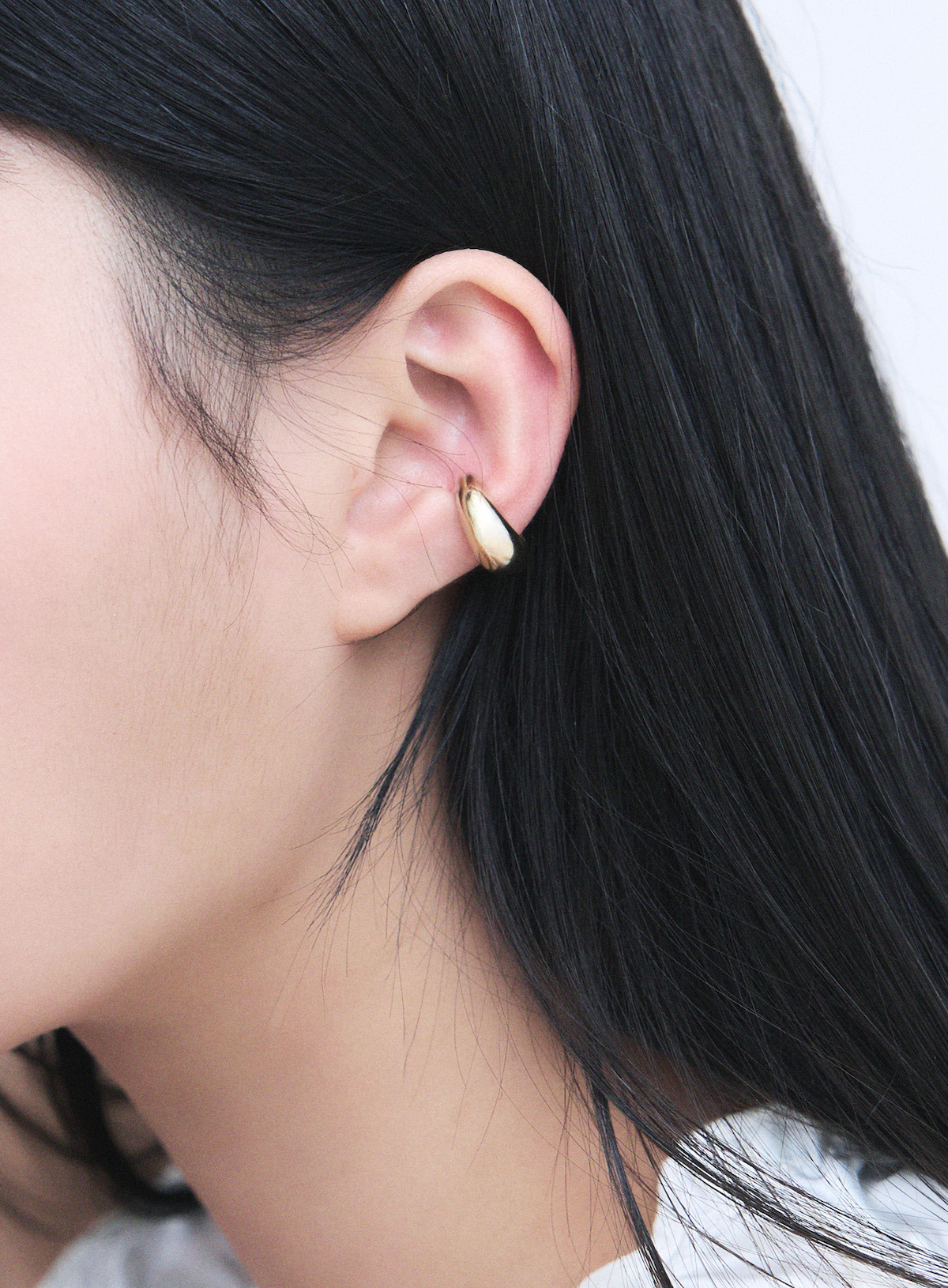 Mini bold earcuff (gold) - 하고