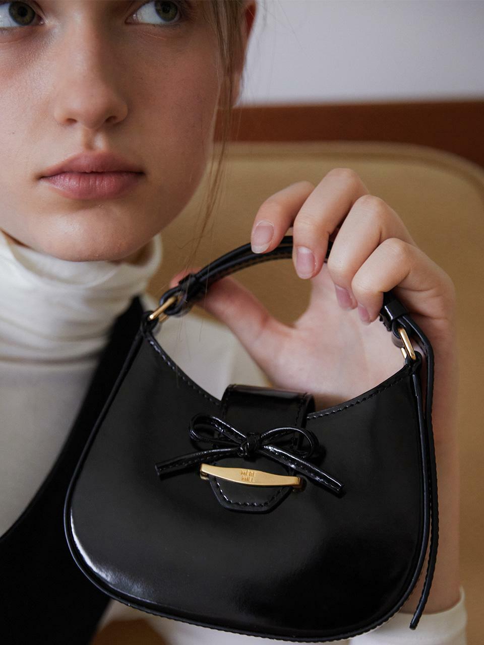 deck ribbon chain bag mini black - HAGO(하고)