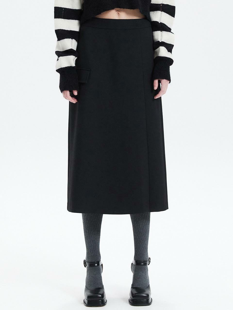 SIDE SLIT POCKET MIDI SKIRT_BLACK - 하고